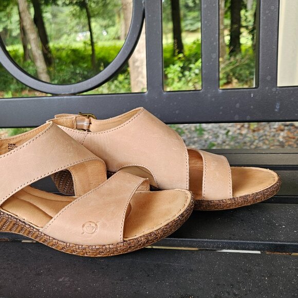 Born | Shoes | Born Lena Nubuck Wedge Sz Sandals Gently Worn | Poshmark